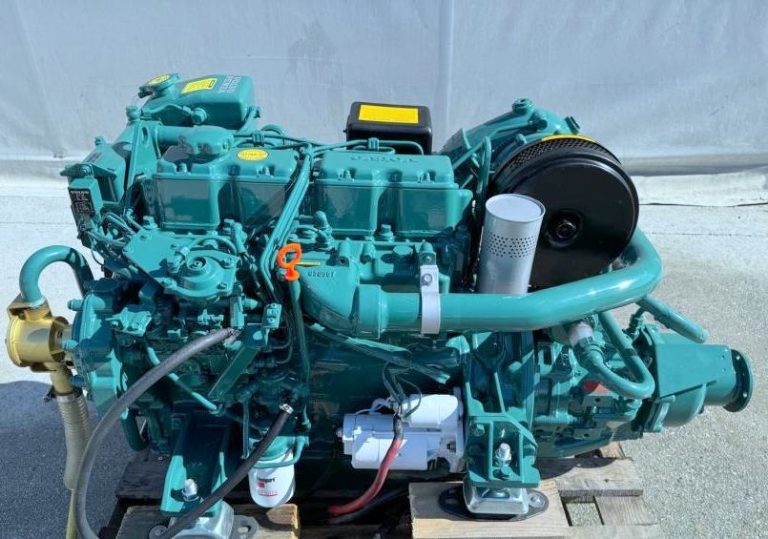 On Sale Volvo Penta TMD31A 100 Hp Marine Diesel Engine - Central Engines