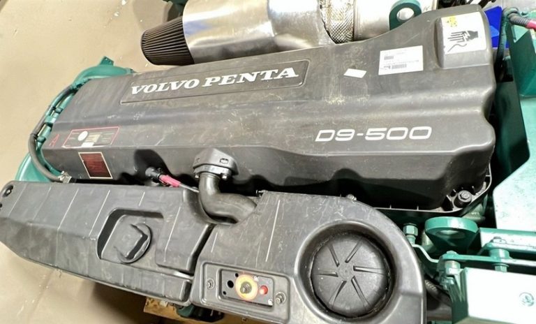 On Sale Volvo Penta D9-500 Marine Diesel Engine - Central Engines